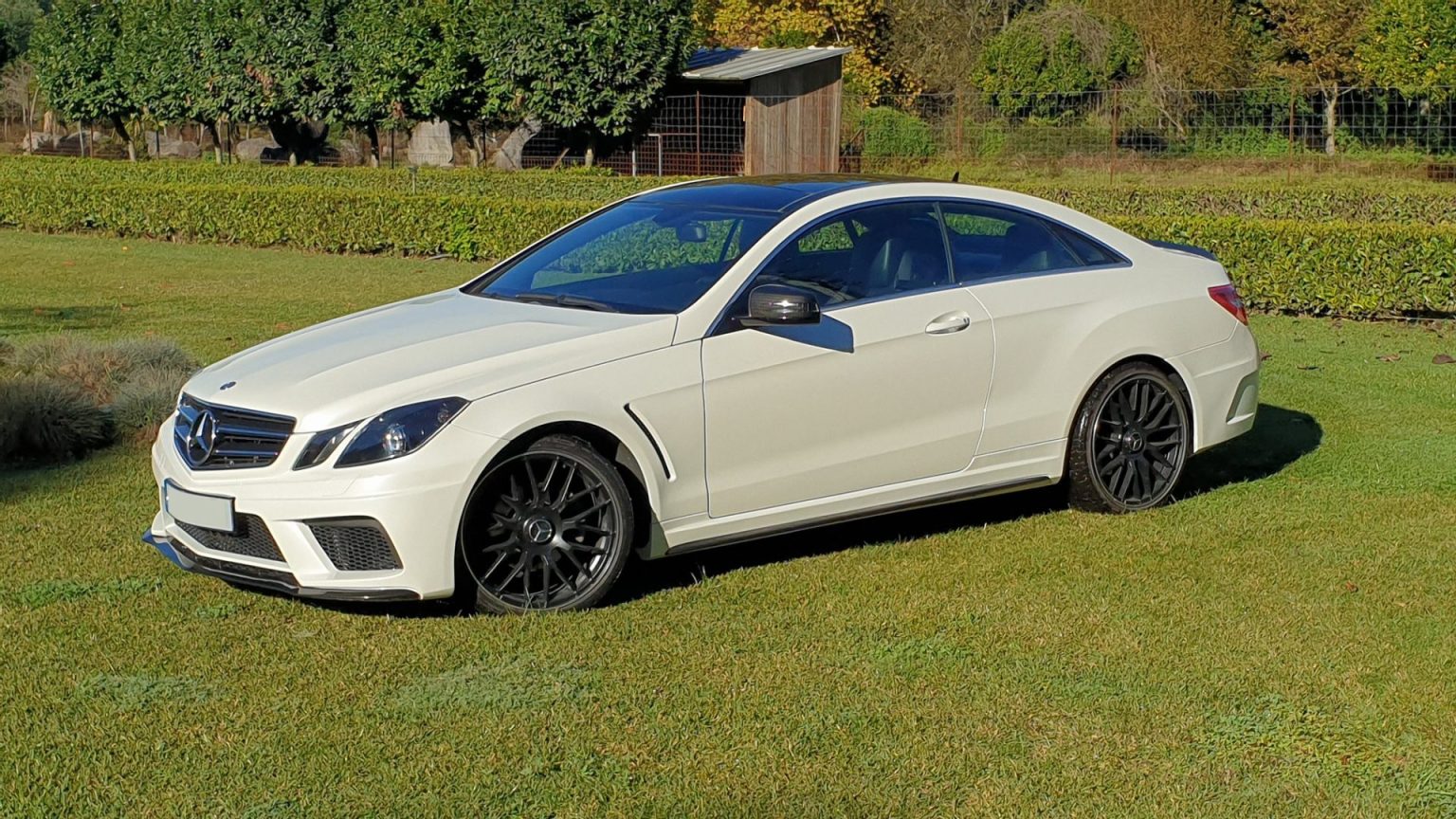 Mercedes-Benz Class E C207 Coupé (09-13) - Kit Completo AMG Black ...